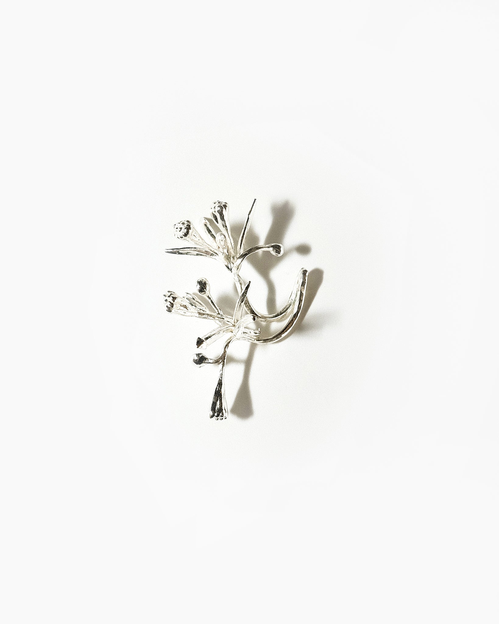 Bloom Ear Cuff – Le Mandorle